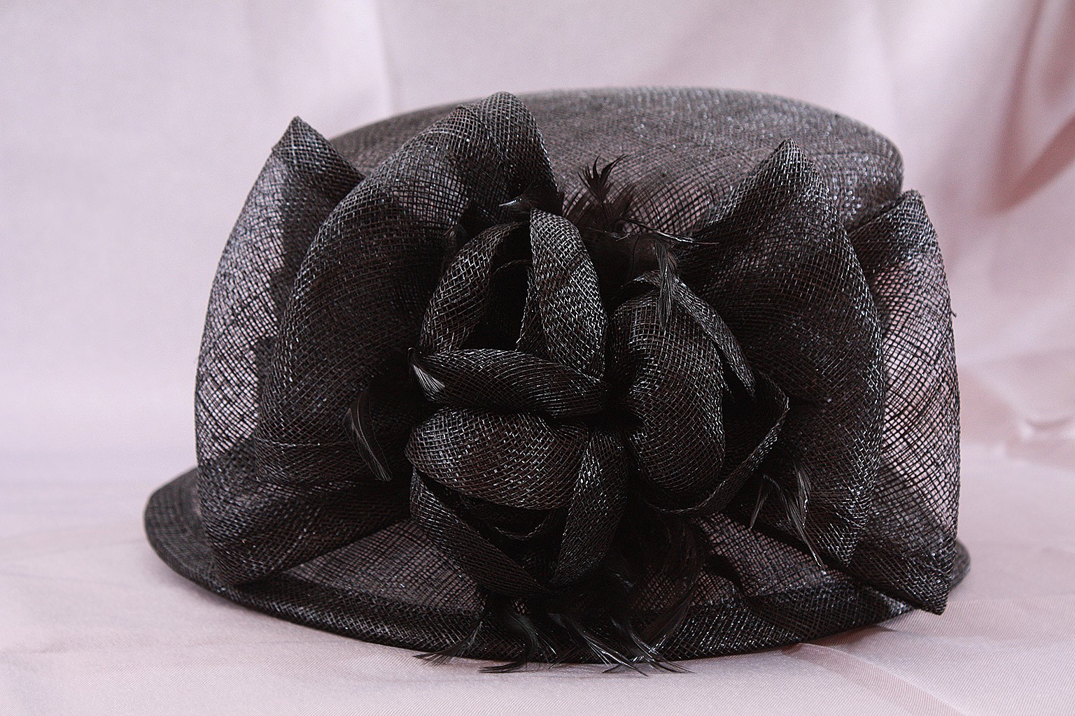Chapeau Mariage Noeud Fleur Plume (Bordeaux, Noir, Ivoire, Beige, Violet)